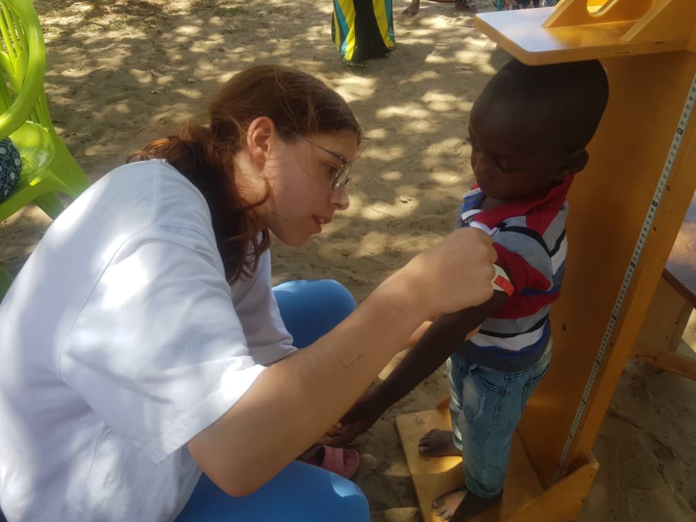 Von der Technik zur Kinderpflege | Artemed Stiftung